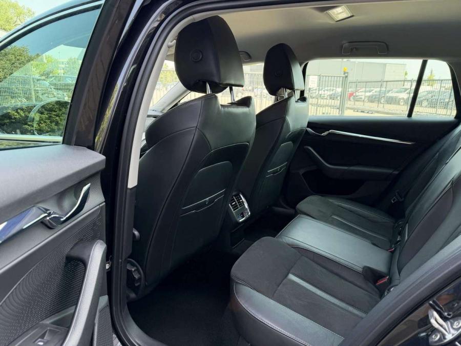 Grey Skoda Octavia 2021 in Kaunas, with an engine capacity of 1.40 L and mileage of 188 thousand km for 15700 €, photo 16 on AUTOMOTO.COM.LV