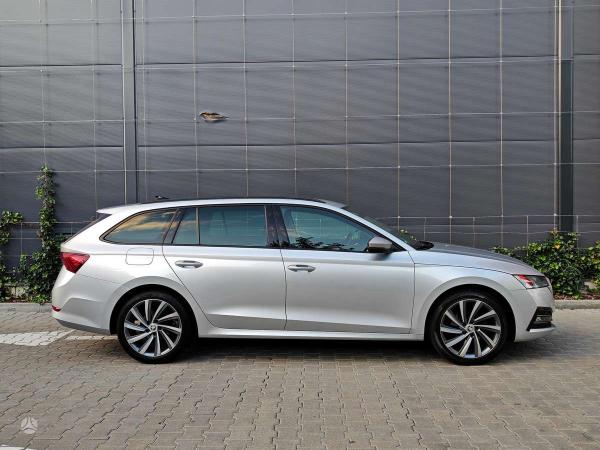 Grey Skoda Octavia 2021 in Klaipeda, with an engine capacity of 2.00 L and mileage of 260 thousand km for 14999 €, photo 3 on AUTOMOTO.COM.LV