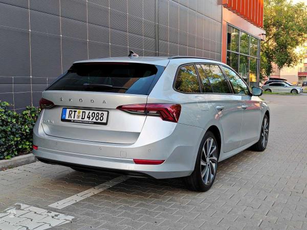 Grey Skoda Octavia 2021 in Klaipeda, with an engine capacity of 2.00 L and mileage of 260 thousand km for 14999 €, photo 6 on AUTOMOTO.COM.LV