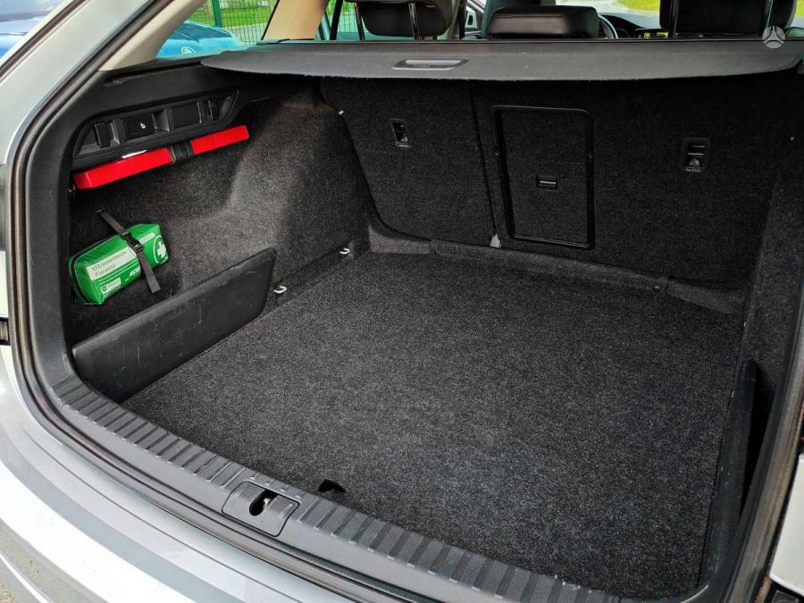 Pelēks Skoda Octavia 2021 Klaipėda, ar dzinēja tilpumu 2.00 L un nobraukumu 260 tūkst. km par 14999 €, foto 56 vietnē AUTOMOTO.COM.LV