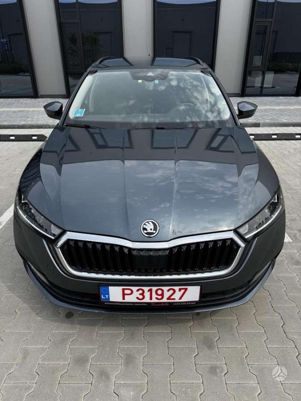Grey Skoda Octavia 2021 in Vilnius, with an engine capacity of 1.97 L and mileage of 192 thousand km for 12403 €, photo 6 on AUTOMOTO.COM.LV