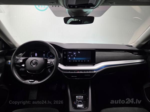Grey Skoda Octavia 2021 in Tallinn, with an engine capacity of 1.50 L and mileage of 95 thousand km for 16490 €, photo 8 on AUTOMOTO.COM.LV