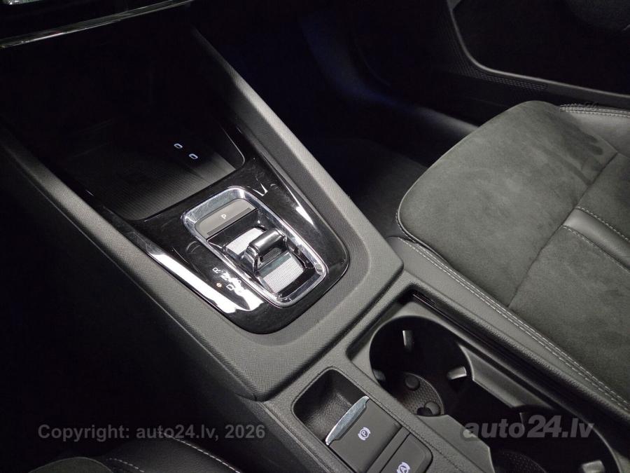 Pelēks Skoda Octavia 2021 Tallina, ar dzinēja tilpumu 1.50 L un nobraukumu 95 tūkst. km par 16490 €, foto 13 vietnē AUTOMOTO.COM.LV
