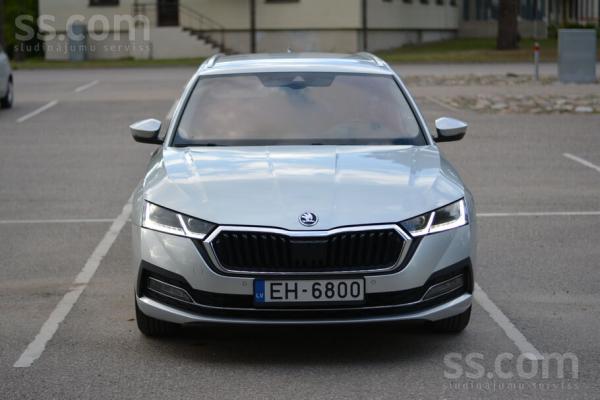 Grey Skoda Octavia 2021 in Riga, with an engine capacity of 1.50 L and mileage of 75 thousand km for 18100 €, photo 2 on AUTOMOTO.COM.LV