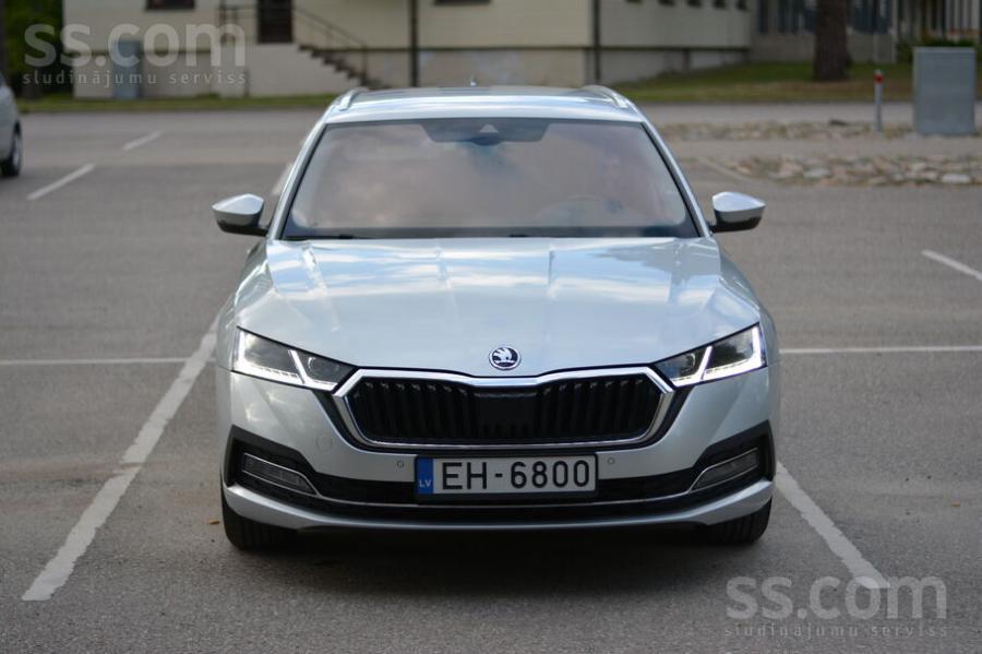 Grey Skoda Octavia 2021 in Riga, with an engine capacity of 1.50 L and mileage of 75 thousand km for 18100 €, photo 3 on AUTOMOTO.COM.LV