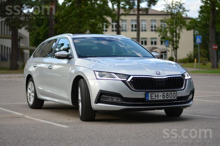 Grey Skoda Octavia 2021 in Riga, with an engine capacity of 1.50 L and mileage of 75 thousand km for 18100 €, photo 4 on AUTOMOTO.COM.LV
