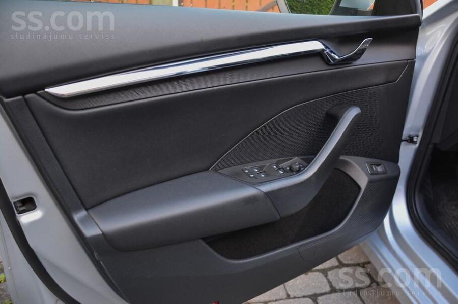 Grey Skoda Octavia 2021 in Riga, with an engine capacity of 1.50 L and mileage of 75 thousand km for 18100 €, photo 17 on AUTOMOTO.COM.LV