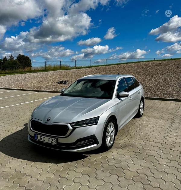 Grey Skoda Octavia 2021 in Kaunas, with an engine capacity of 1.97 L and mileage of 119 thousand km for 15900 €, photo 1 on AUTOMOTO.COM.LV