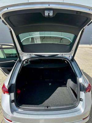 Grey Skoda Octavia 2021 in Kaunas, with an engine capacity of 1.97 L and mileage of 119 thousand km for 15900 €, photo 6 on AUTOMOTO.COM.LV