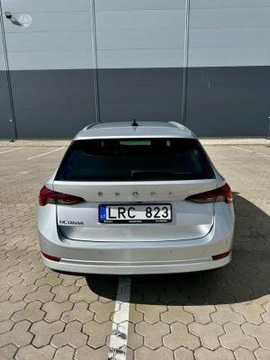 Grey Skoda Octavia 2021 in Kaunas, with an engine capacity of 1.97 L and mileage of 119 thousand km for 15900 €, photo 10 on AUTOMOTO.COM.LV