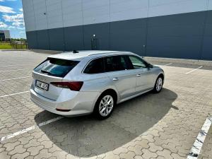 Grey Skoda Octavia 2021 in Kaunas, with an engine capacity of 1.97 L and mileage of 182 thousand km for 14800 €, photo 6 on AUTOMOTO.COM.LV