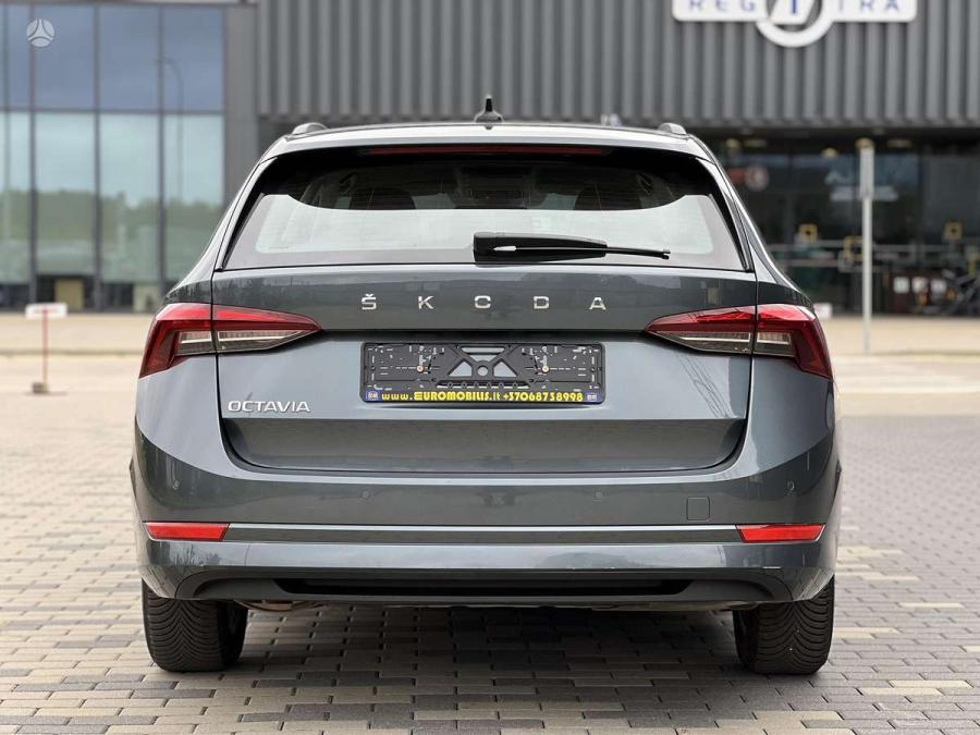 Grey Skoda Octavia 2021 in Siauliai, with an engine capacity of 1.97 L and mileage of 138 thousand km for 15300 €, photo 7 on AUTOMOTO.COM.LV
