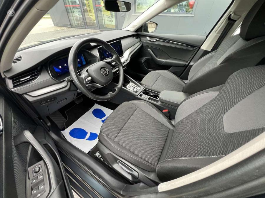 Grey Skoda Octavia 2021 in Siauliai, with an engine capacity of 1.97 L and mileage of 138 thousand km for 15300 €, photo 13 on AUTOMOTO.COM.LV