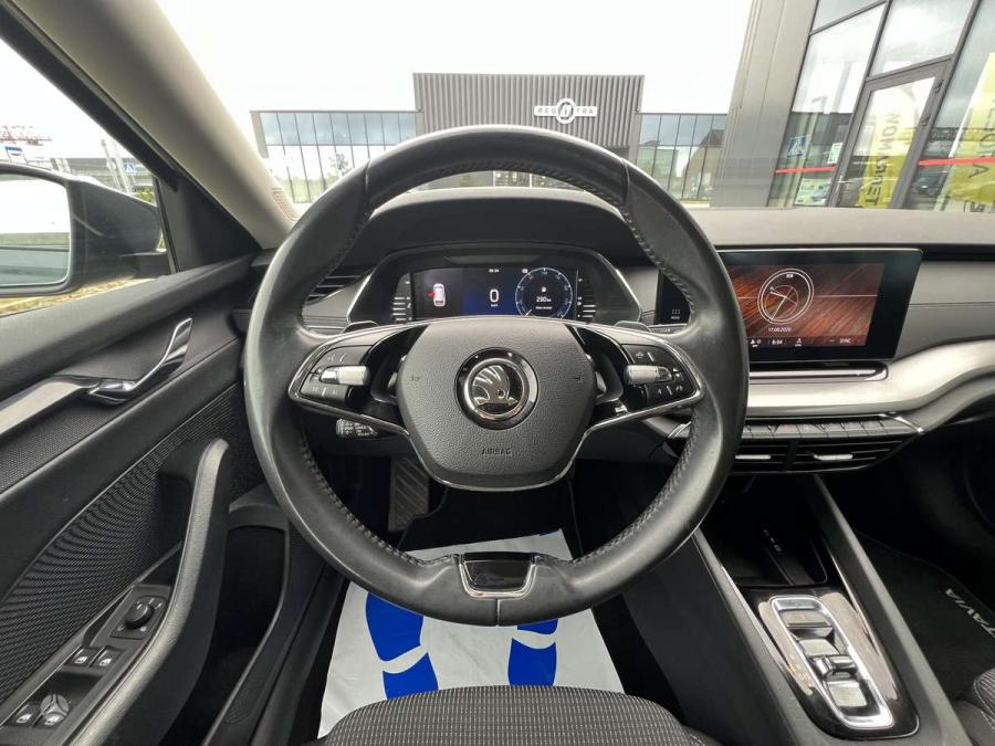 Grey Skoda Octavia 2021 in Siauliai, with an engine capacity of 1.97 L and mileage of 138 thousand km for 15300 €, photo 15 on AUTOMOTO.COM.LV