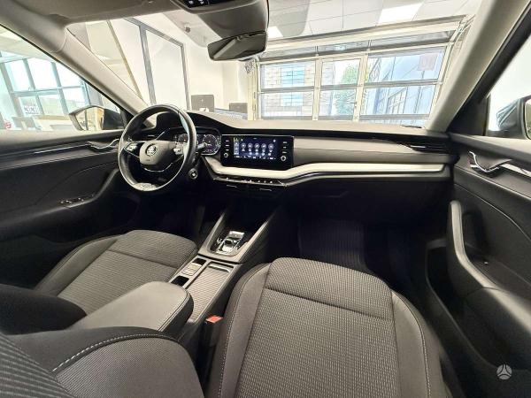 Pelēks Skoda Octavia 2021 Kauņa, ar dzinēja tilpumu 1.97 L un nobraukumu 142 tūkst. km par 15900 €, foto 9 vietnē AUTOMOTO.COM.LV