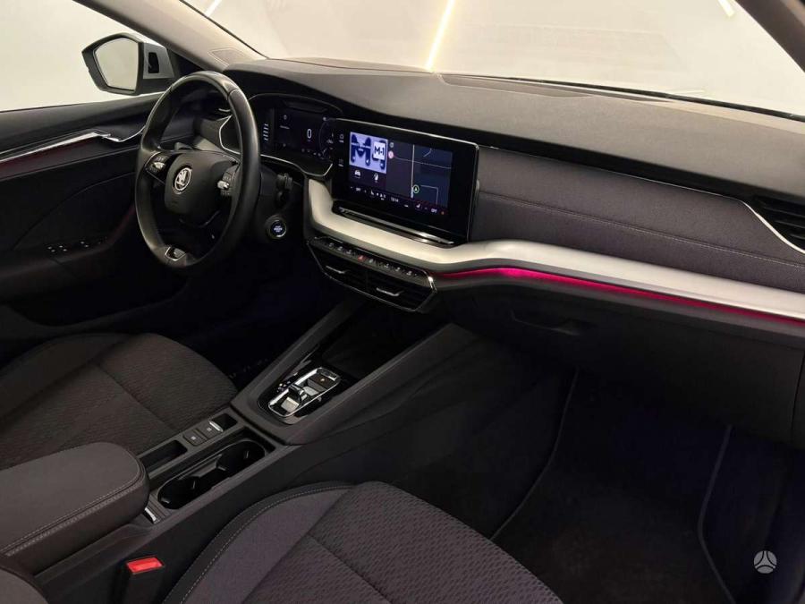 Pelēks Skoda Octavia 2021 Marijampole, ar dzinēja tilpumu 1.97 L un nobraukumu 206 tūkst. km par 15650 €, foto 25 vietnē AUTOMOTO.COM.LV