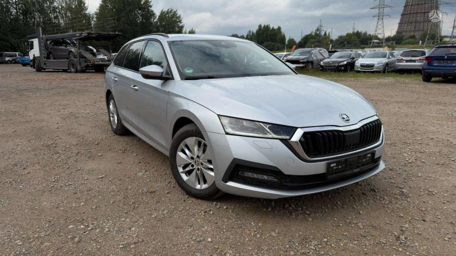 Grey Skoda Octavia 2021 in Kaunas, with an engine capacity of 1.97 L and mileage of 116 thousand km for 14702 €, photo 4 on AUTOMOTO.COM.LV