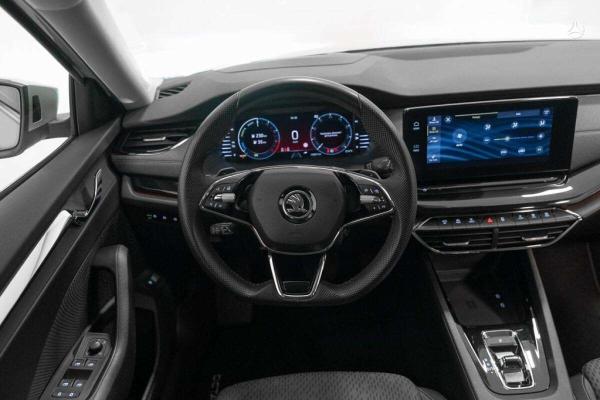 Pelēks Skoda Octavia 2021 Viļņa, ar dzinēja tilpumu 1.40 L un nobraukumu 141 tūkst. km par 18950 €, foto 8 vietnē AUTOMOTO.COM.LV