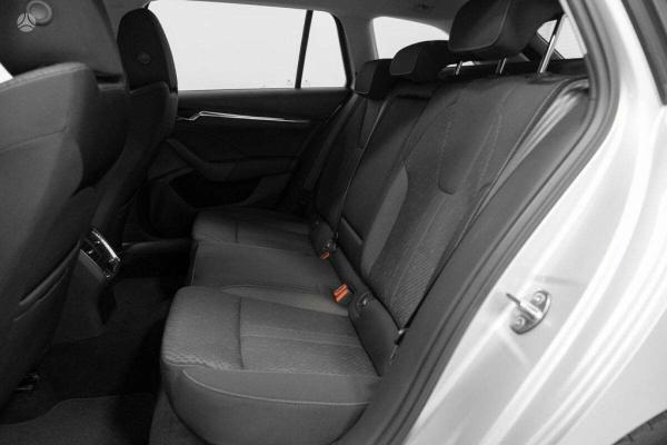 Pelēks Skoda Octavia 2021 Viļņa, ar dzinēja tilpumu 1.40 L un nobraukumu 141 tūkst. km par 18950 €, foto 11 vietnē AUTOMOTO.COM.LV