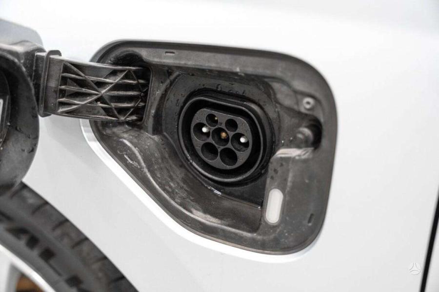 Grey Skoda Octavia 2021 in Vilnius, with an engine capacity of 1.40 L and mileage of 141 thousand km for 18950 €, photo 18 on AUTOMOTO.COM.LV