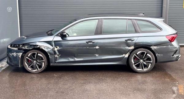 Pelēks Skoda Octavia 2021 Vievis, ar dzinēja tilpumu 2.00 L un nobraukumu 116 tūkst. km par 13350 €, foto 3 vietnē AUTOMOTO.COM.LV