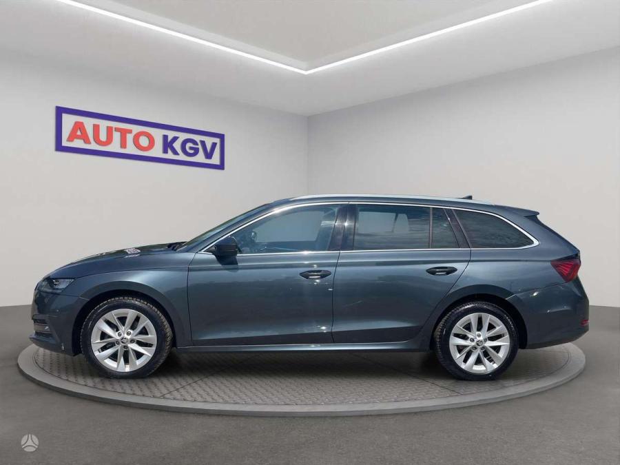 Grey Skoda Octavia 2021 in Vilnius, with an engine capacity of 2.00 L and mileage of 232 thousand km for 13999 €, photo 3 on AUTOMOTO.COM.LV