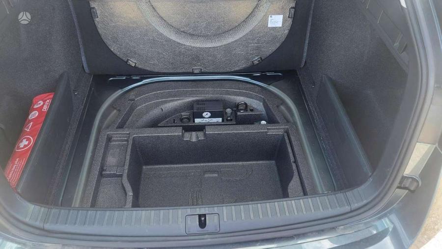 Grey Skoda Octavia 2021 in Vilnius, with an engine capacity of 1.50 L and mileage of 238 thousand km for 11800 €, photo 17 on AUTOMOTO.COM.LV