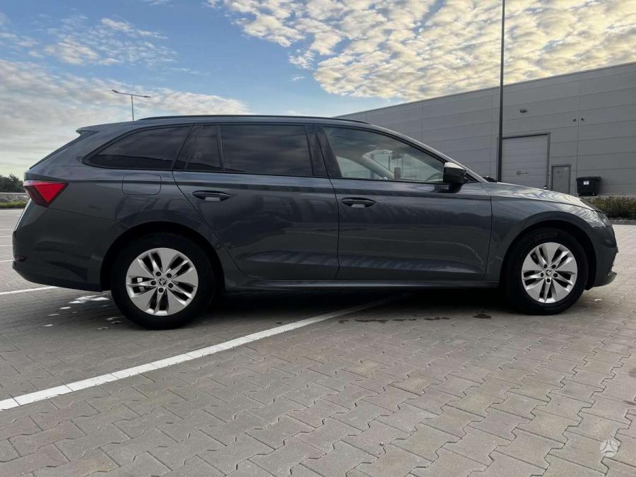 Pelēks Skoda Octavia 2021 Viļņa, ar dzinēja tilpumu 1.97 L un nobraukumu 192 tūkst. km par 12569 €, foto 22 vietnē AUTOMOTO.COM.LV
