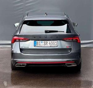 Grey Skoda Octavia 2021 in Vievis, with an engine capacity of 1.97 L and mileage of 116 thousand km for 13200 €, photo 4 on AUTOMOTO.COM.LV