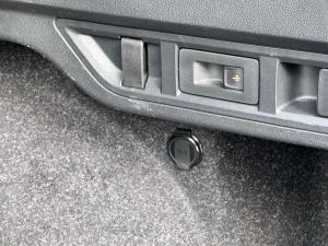 Grey Skoda Octavia 2021 in Vievis, with an engine capacity of 1.97 L and mileage of 116 thousand km for 13200 €, photo 27 on AUTOMOTO.COM.LV