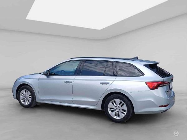 Grey Skoda Octavia 2021 in Vilnius, with an engine capacity of 2.00 L and mileage of 208 thousand km for 15990 €, photo 4 on AUTOMOTO.COM.LV