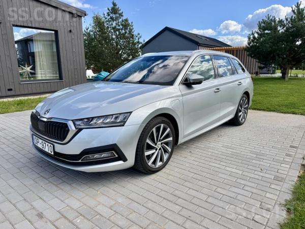 Skoda Octavia 2021 in Jurmala on AUTOMOTO.COM.LV Grey Skoda Octavia 2021 in Jurmala, with an engine capacity of 1.40 L and mileage of 173 thousand km for 16400 €, photo 1 on AUTOMOTO.COM.LV