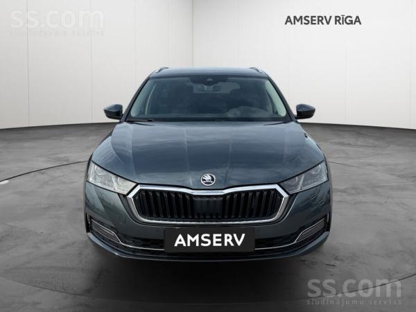 Grey Skoda Octavia 2021 in Riga, with an engine capacity of 1.40 L and mileage of 119 thousand km for 18700 €, photo 6 on AUTOMOTO.COM.LV