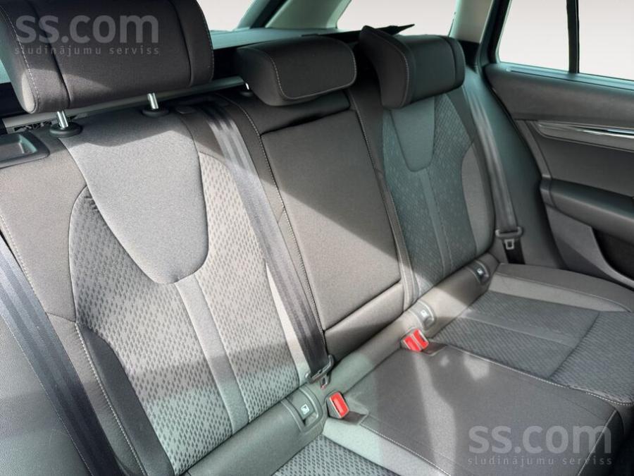 Pelēks Skoda Octavia 2021 Rīga, ar dzinēja tilpumu 1.40 L un nobraukumu 119 tūkst. km par 18700 €, foto 8 vietnē AUTOMOTO.COM.LV