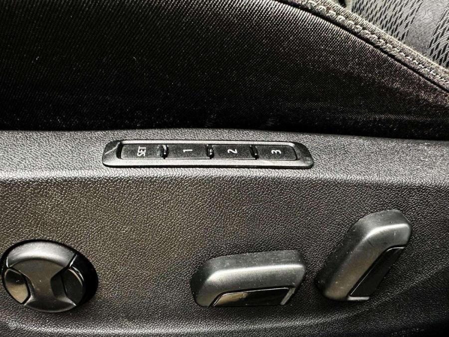 Pelēks Skoda Octavia 2021 Kauņa, ar dzinēja tilpumu 1.40 L un nobraukumu 161 tūkst. km par 15900 €, foto 21 vietnē AUTOMOTO.COM.LV