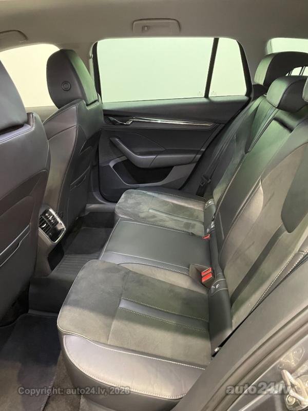 Grey Skoda Octavia 2022 in Tallinn, with an engine capacity of 2.00 L and mileage of 159 thousand km for 21990 €, photo 10 on AUTOMOTO.COM.LV