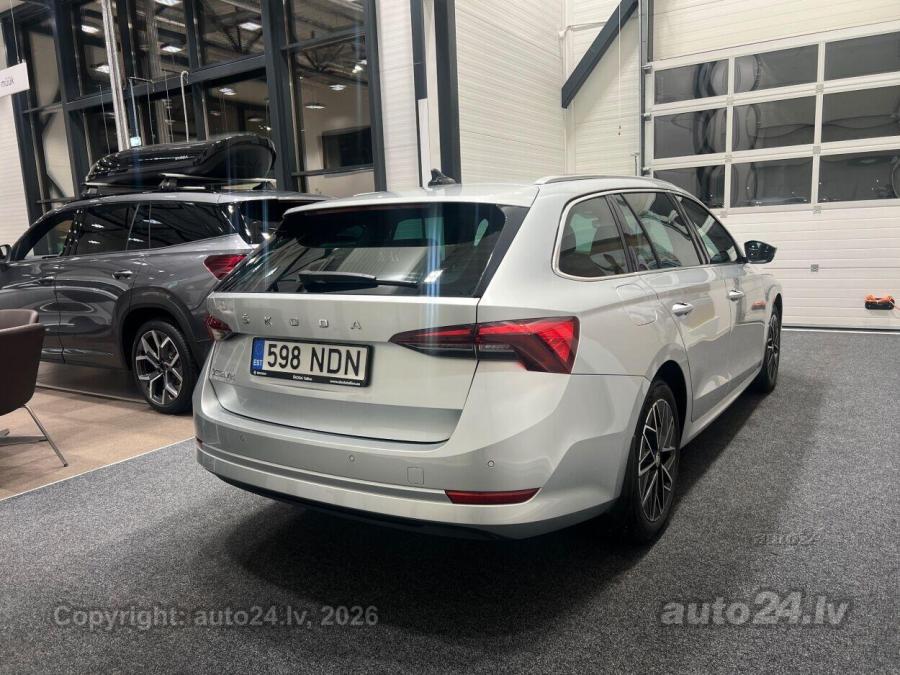 Pelēks Skoda Octavia 2022 Rakvere, ar dzinēja tilpumu 2.00 L un nobraukumu 130 tūkst. km par 18400 €, foto 2 vietnē AUTOMOTO.COM.LV
