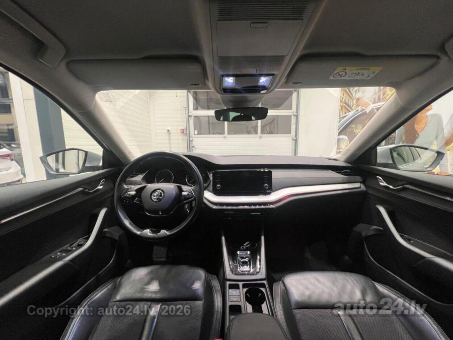 Pelēks Skoda Octavia 2022 Rakvere, ar dzinēja tilpumu 2.00 L un nobraukumu 130 tūkst. km par 18400 €, foto 7 vietnē AUTOMOTO.COM.LV
