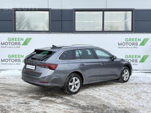 Grey Skoda Octavia 2022 in Riga, with an engine capacity of 1.50 L and mileage of 45 thousand km for 21900 €, photo 4 on AUTOMOTO.COM.LV