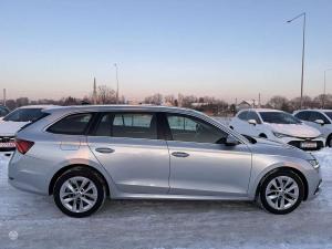 Grey Skoda Octavia 2022 in Vilnius, with an engine capacity of 1.97 L and mileage of 210 thousand km for 14850 €, photo 9 on AUTOMOTO.COM.LV