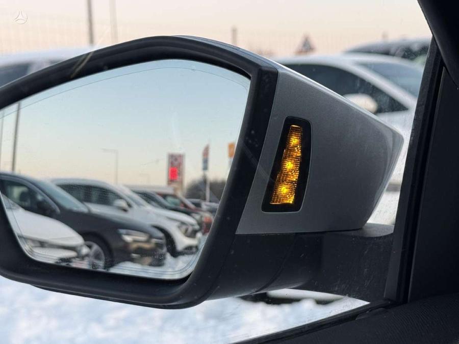 Grey Skoda Octavia 2022 in Vilnius, with an engine capacity of 1.97 L and mileage of 210 thousand km for 14850 €, photo 31 on AUTOMOTO.COM.LV
