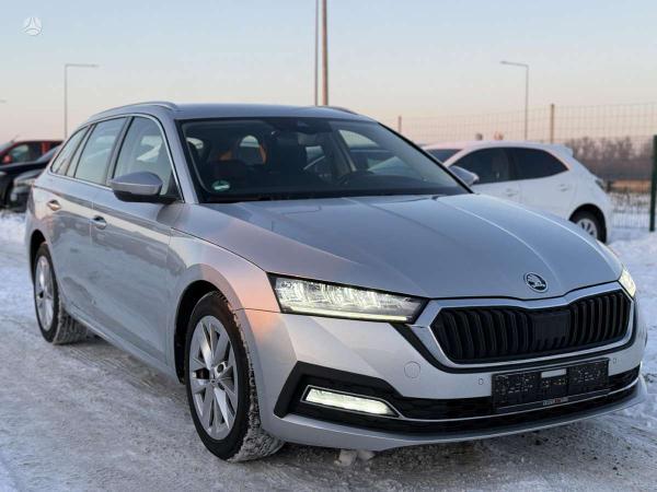 Grey Skoda Octavia 2022 in Vilnius, with an engine capacity of 1.97 L and mileage of 210 thousand km for 14850 €, photo 2 on AUTOMOTO.COM.LV