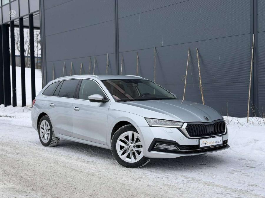 Pelēks Skoda Octavia 2022 Viļņa, ar dzinēja tilpumu 1.50 L un nobraukumu 176 tūkst. km par 15999 €, foto 5 vietnē AUTOMOTO.COM.LV