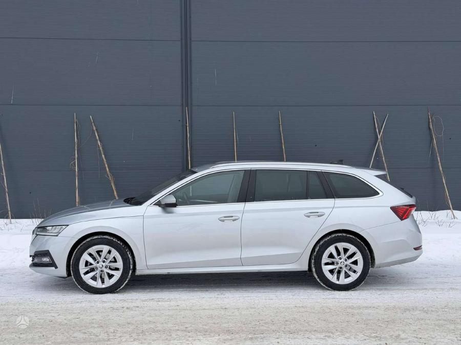 Pelēks Skoda Octavia 2022 Viļņa, ar dzinēja tilpumu 1.50 L un nobraukumu 176 tūkst. km par 15999 €, foto 7 vietnē AUTOMOTO.COM.LV