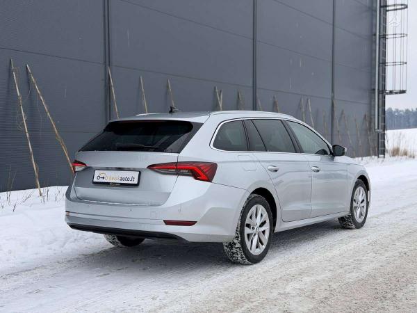 Grey Skoda Octavia 2022 in Vilnius, with an engine capacity of 1.50 L and mileage of 176 thousand km for 15999 €, photo 9 on AUTOMOTO.COM.LV