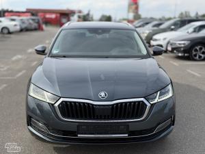 Grey Skoda Octavia 2022 in Vilnius, with an engine capacity of 1.50 L and mileage of 200 thousand km for 13999 €, photo 5 on AUTOMOTO.COM.LV