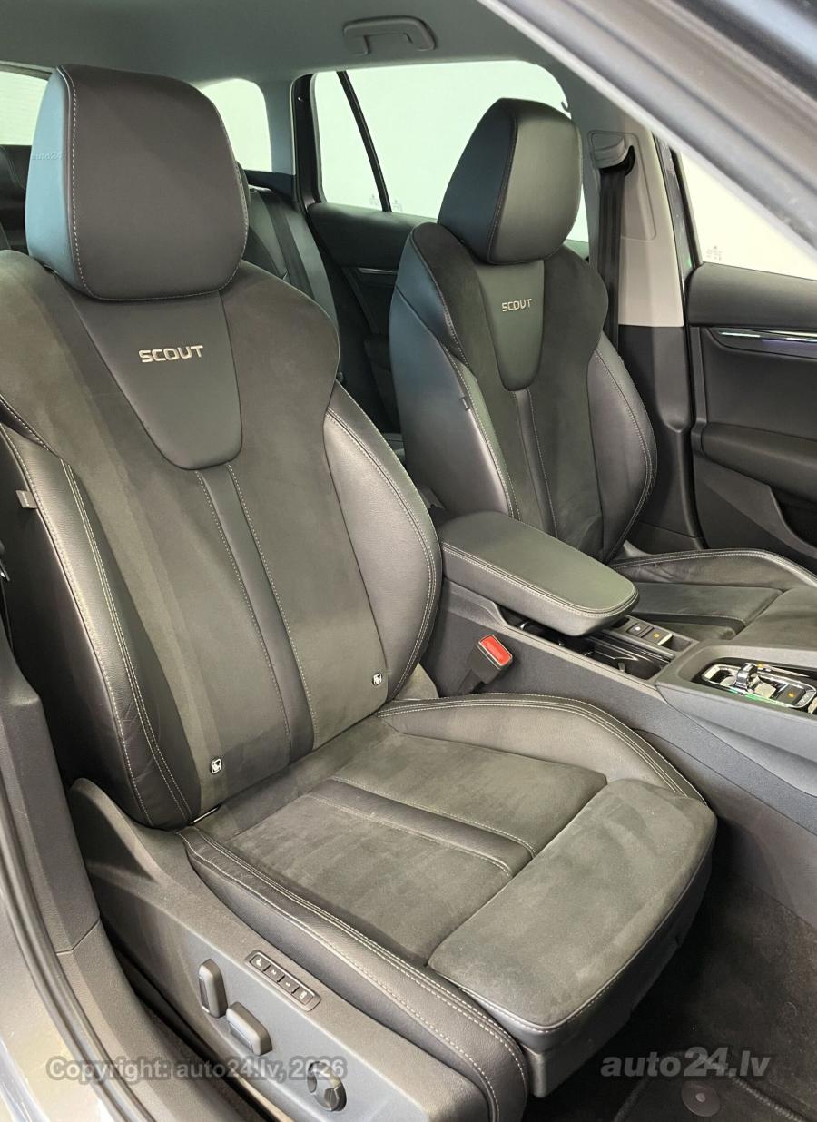 Pelēks Skoda Octavia 2022 Tallina, ar dzinēja tilpumu 2.00 L un nobraukumu 137 tūkst. km par 24990 €, foto 12 vietnē AUTOMOTO.COM.LV