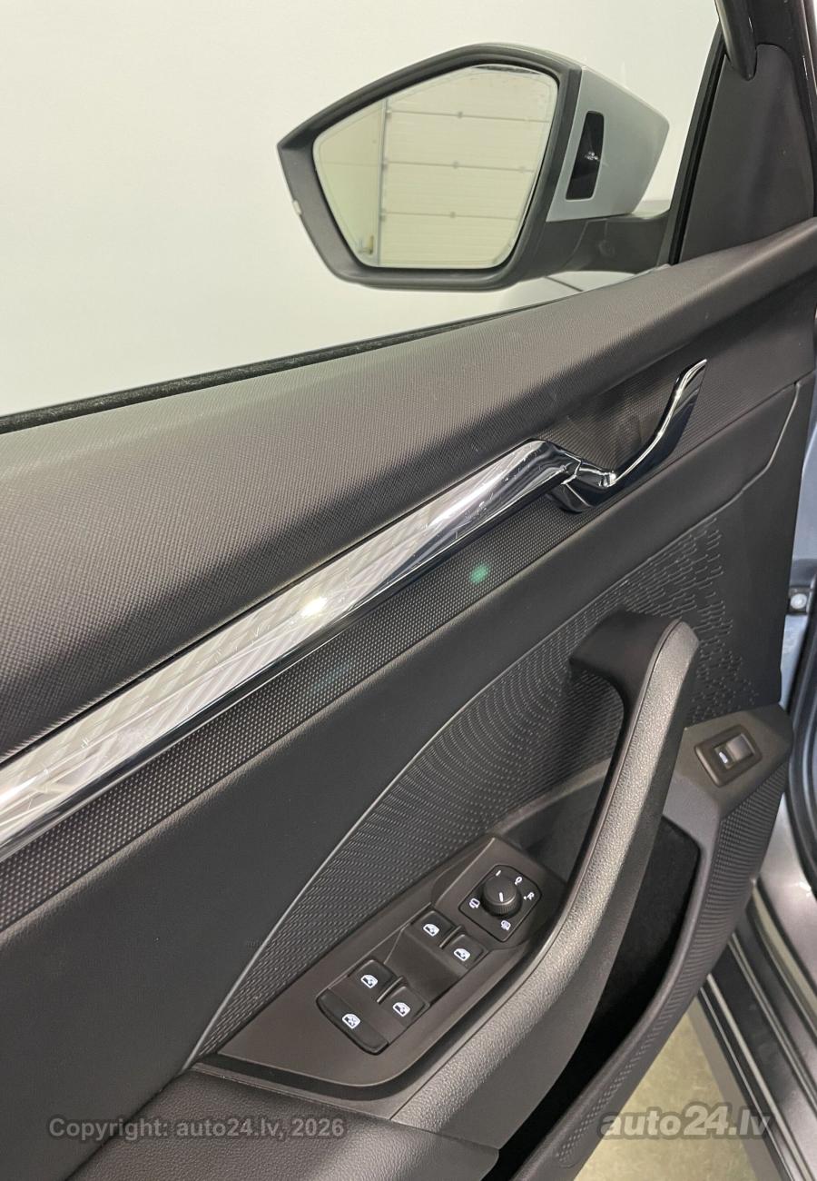 Pelēks Skoda Octavia 2022 Tallina, ar dzinēja tilpumu 2.00 L un nobraukumu 137 tūkst. km par 24990 €, foto 17 vietnē AUTOMOTO.COM.LV