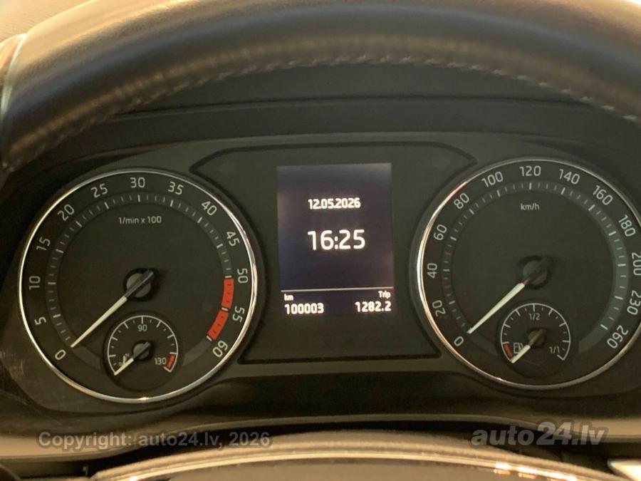 Pelēks Skoda Octavia 2022 Rakvere, ar dzinēja tilpumu 2.00 L un nobraukumu 100 tūkst. km par 22600 €, foto 10 vietnē AUTOMOTO.COM.LV