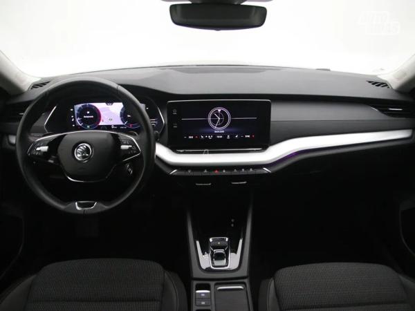 Pelēks Skoda Octavia 2022 Viļņa, ar dzinēja tilpumu 2.00 L un nobraukumu 178 tūkst. km par 17399 €, foto 2 vietnē AUTOMOTO.COM.LV